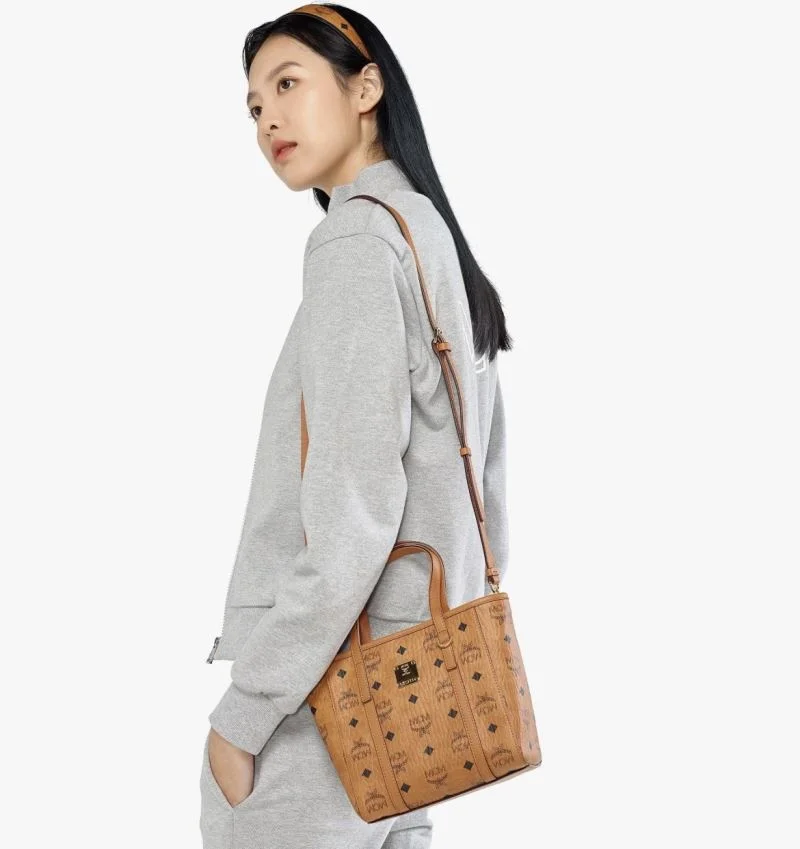 Bargain MCM Shopping Bags