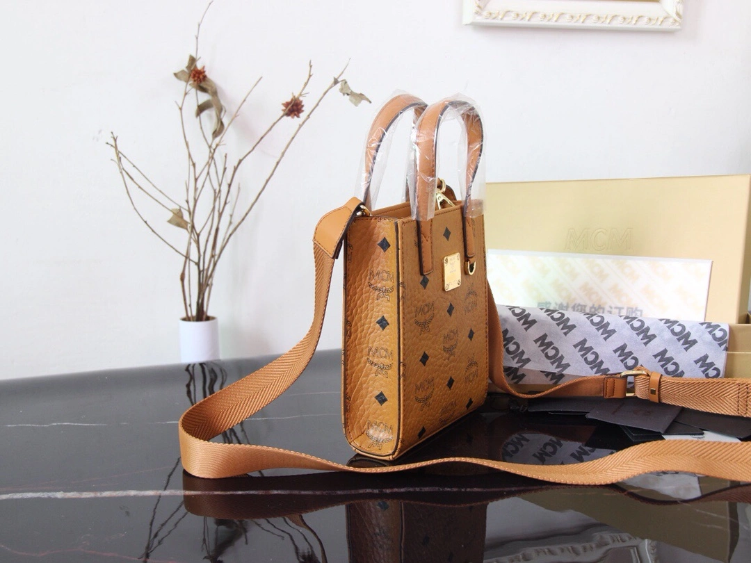Top mirror MCM Top Handle Bags