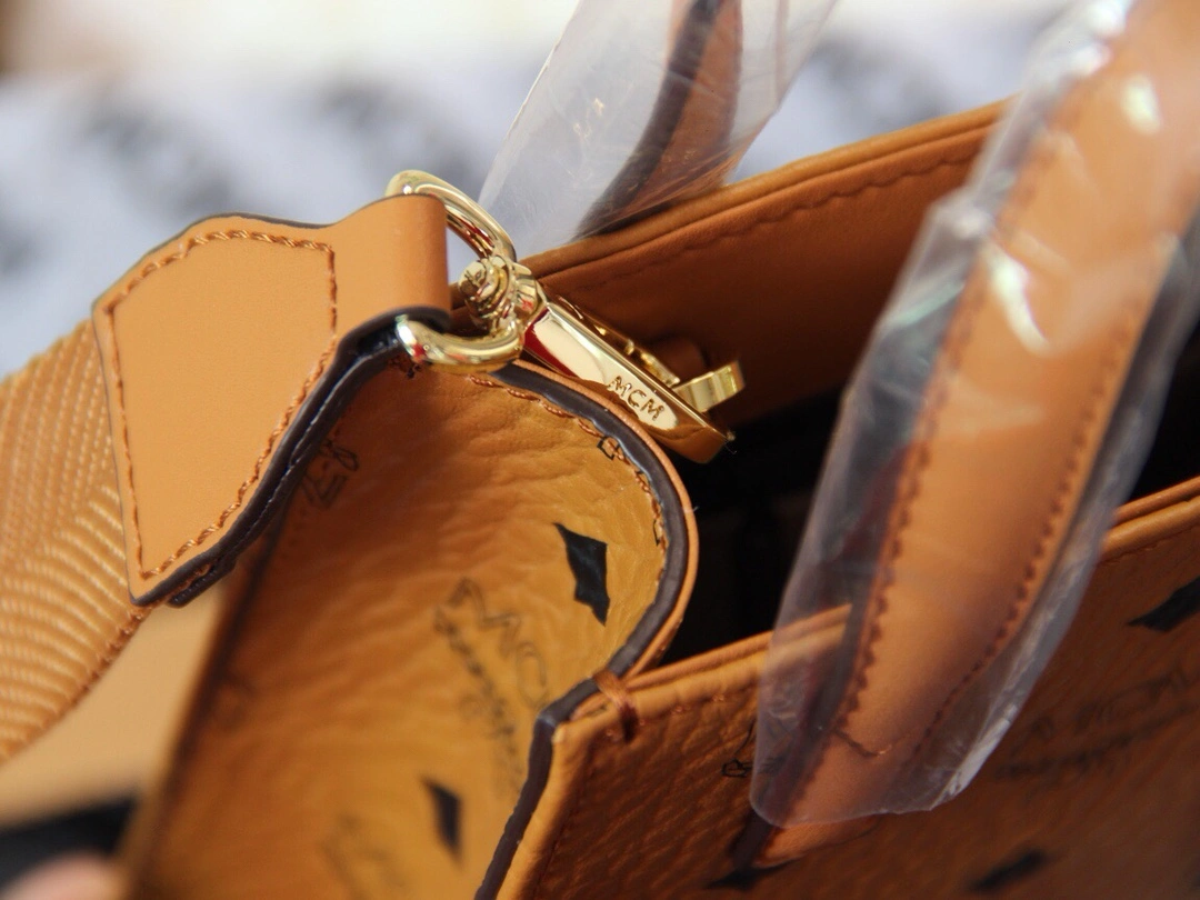 Top mirror MCM Top Handle Bags