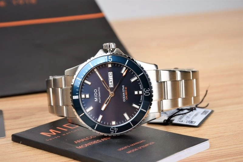Top mirror MIDO Watches