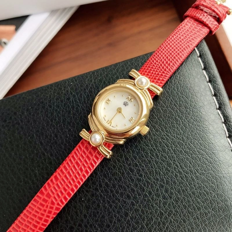 Inexpensive MIKIMOTO Watches
