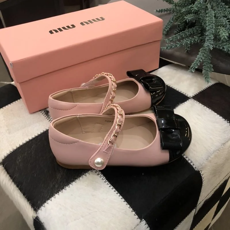 Indistinguishable MIU MIU SHOES