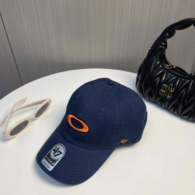 Low-cost MLB Caps