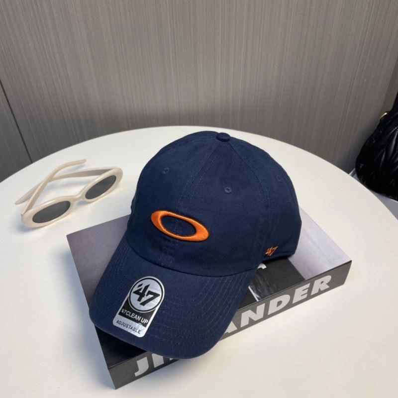 Low-cost MLB Caps