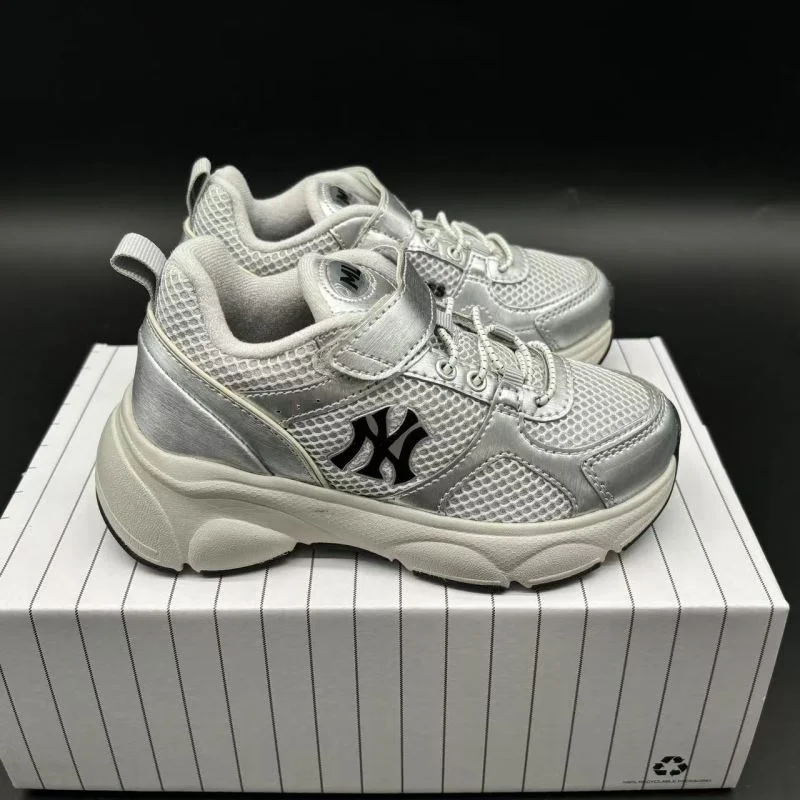 MLB SHOES