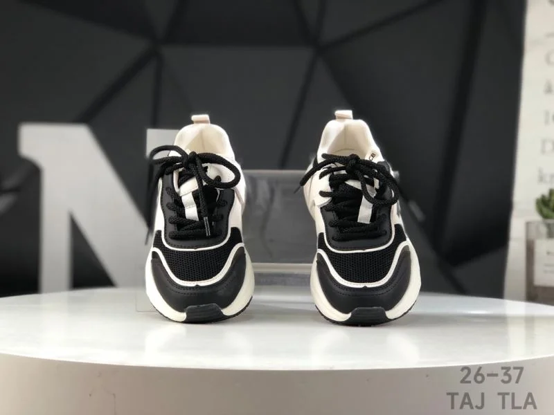 High accuracy MLB SHOES
