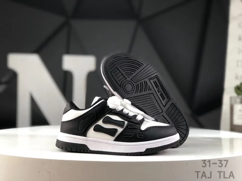 Factory-made MLB SHOES