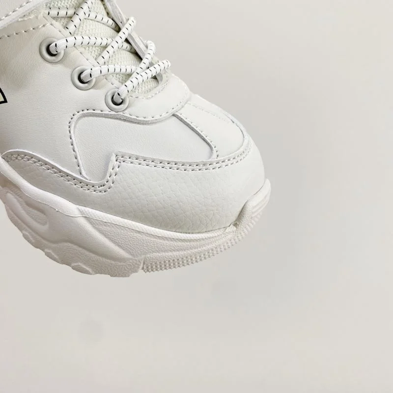 Low-cost MLB SHOES