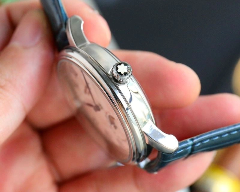 Indistinguishable MONTBLANC Watches