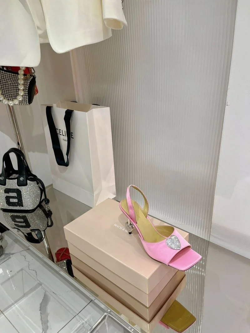 Cut-rate Mach Mach Sandals