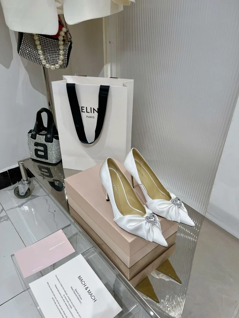 Exact replica Mach Mach Sandals