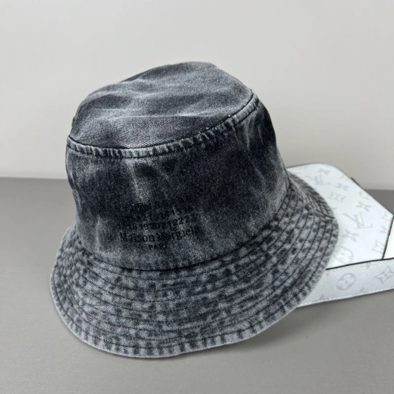 Bargain Maison Margiela Caps
