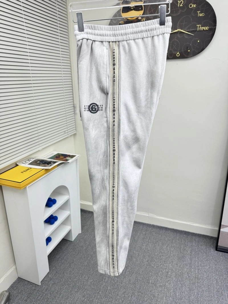 Top match Maison Margiela Long Pants