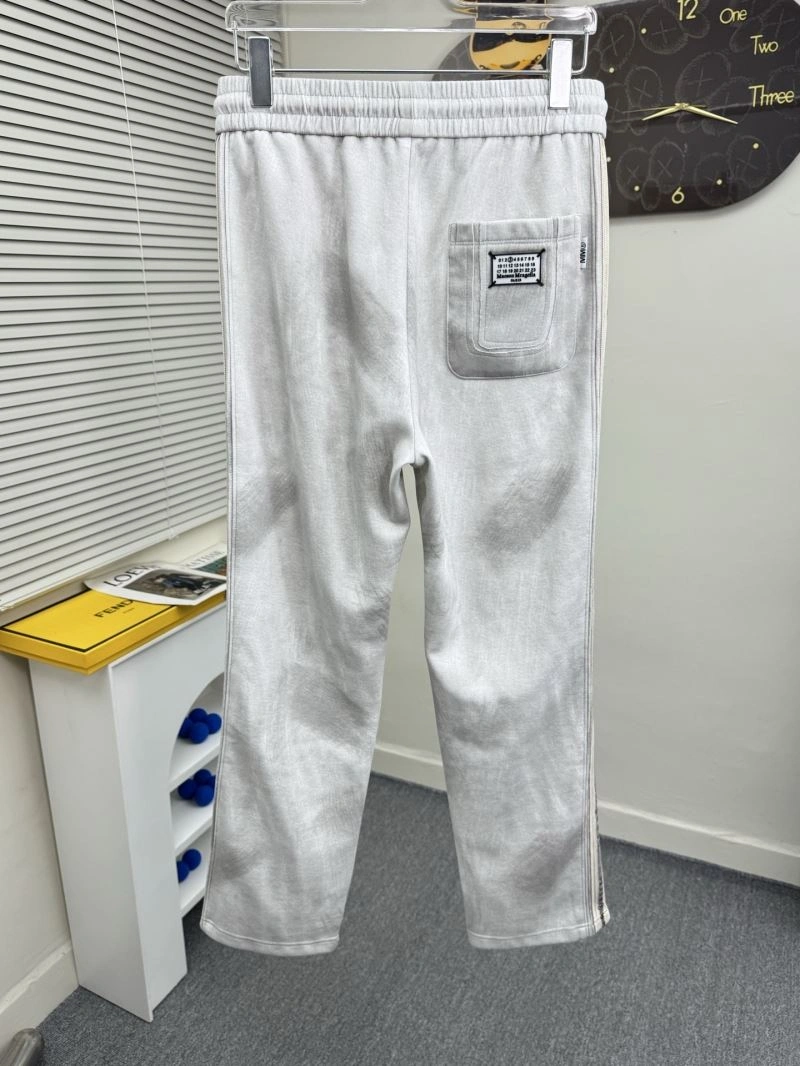 Top match Maison Margiela Long Pants