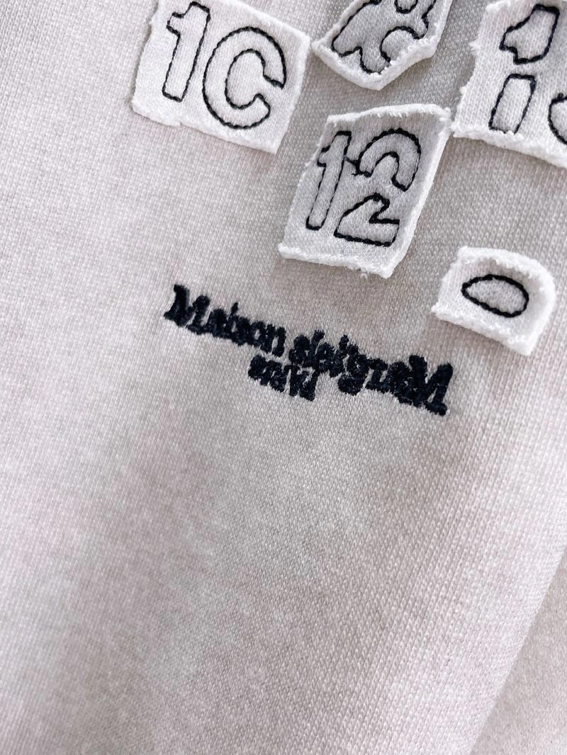 Accurate model Maison Margiela Long Pants