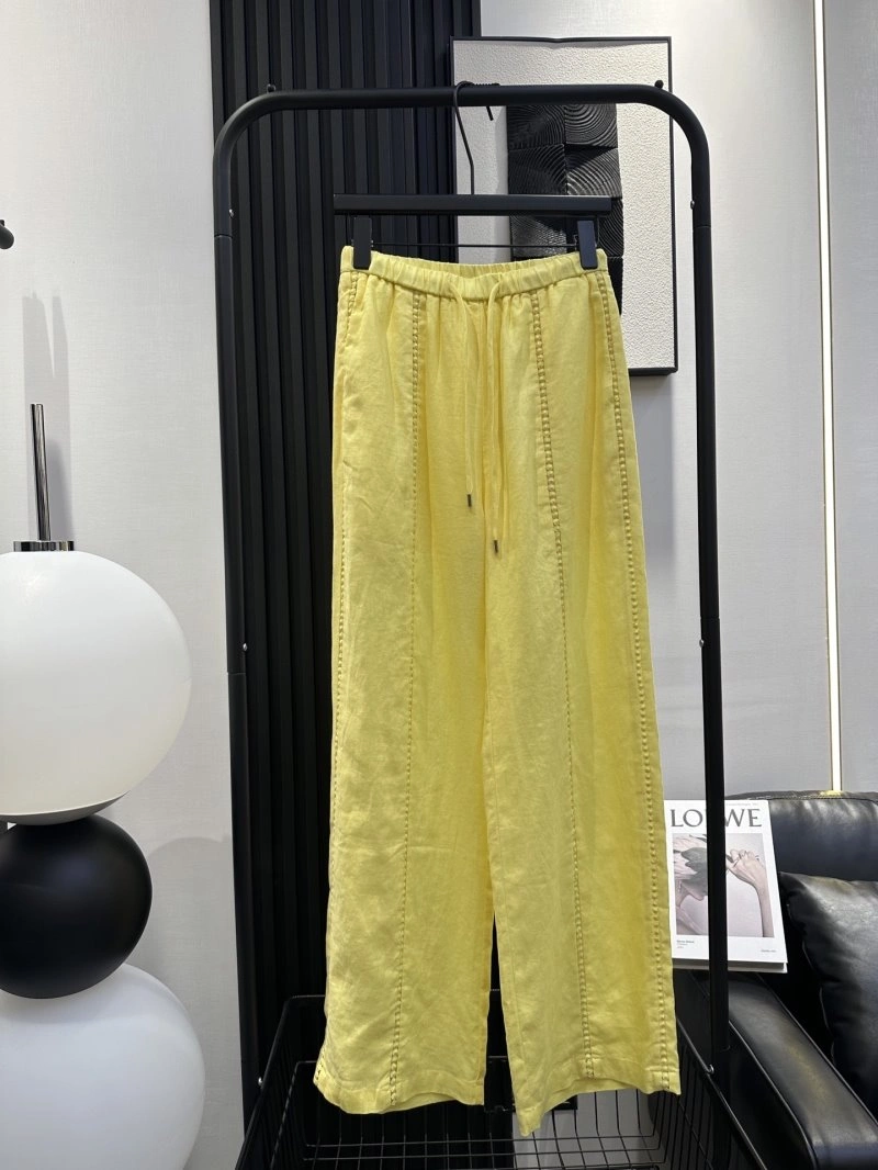 Accurate model Maison Margiela Long Pants