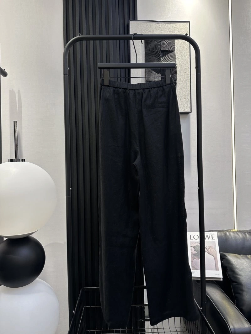 Accurate model Maison Margiela Long Pants