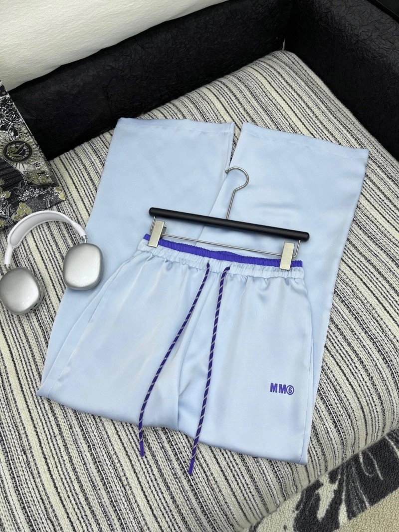 Accurate model Maison Margiela Long Pants