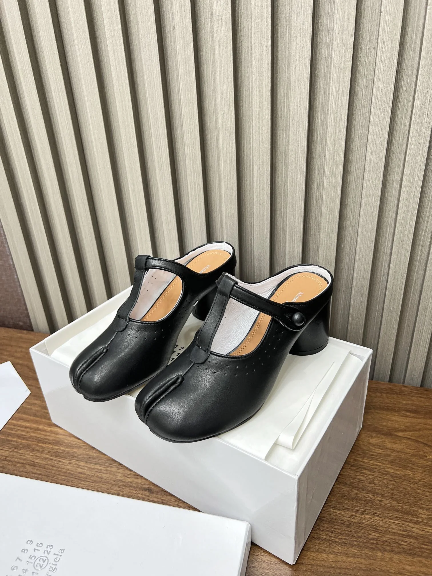 Low-cost Maison Margiela Sandals