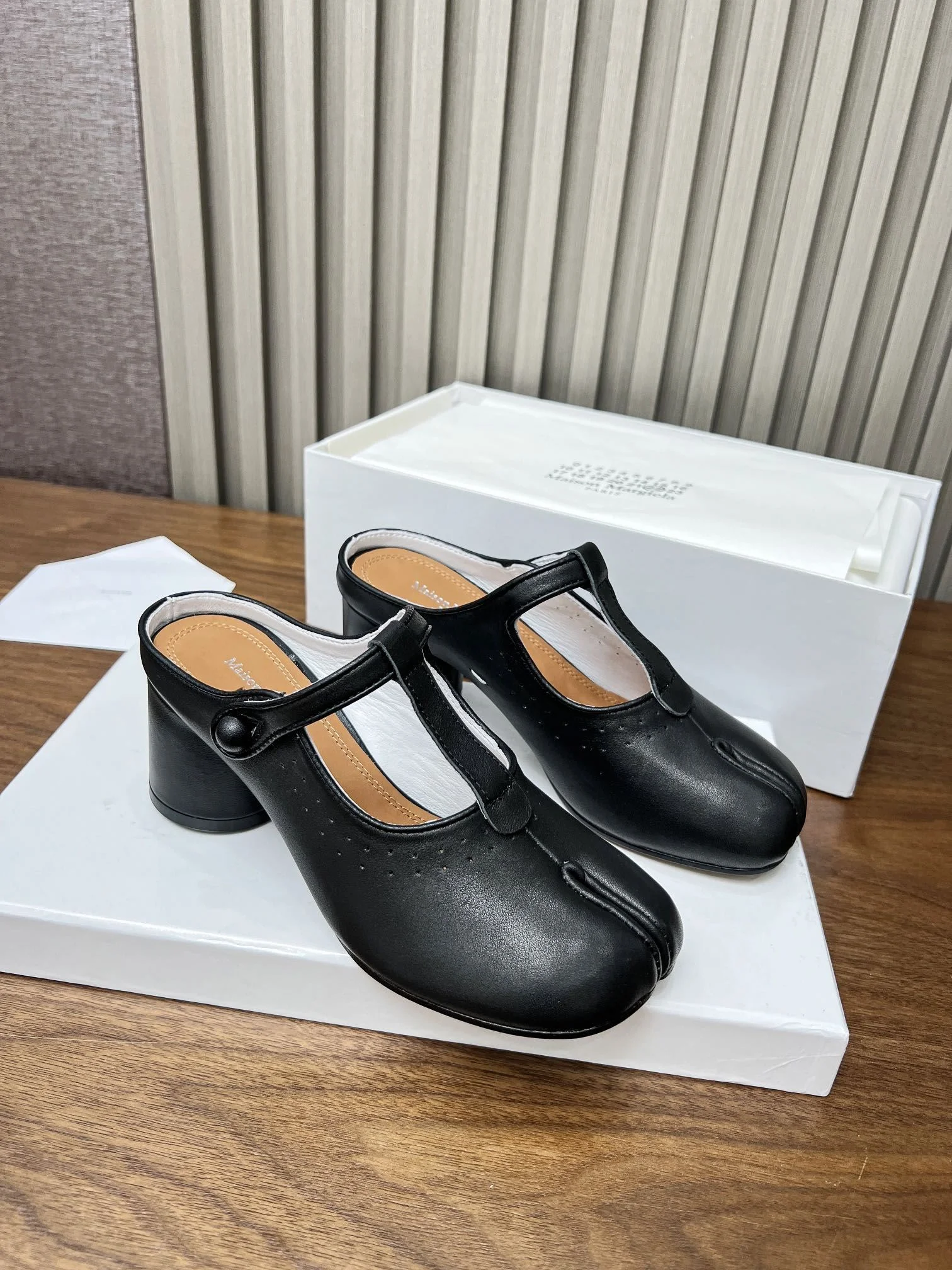 Low-cost Maison Margiela Sandals