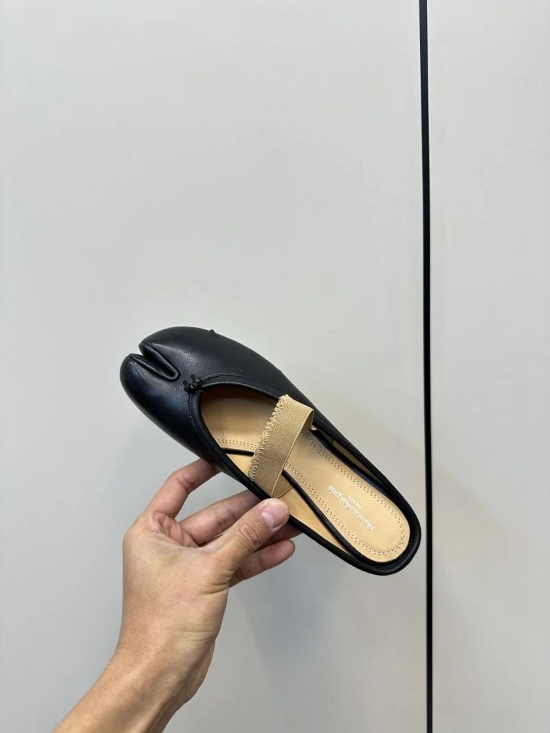 Indistinguishable Maison Margiela Sandals