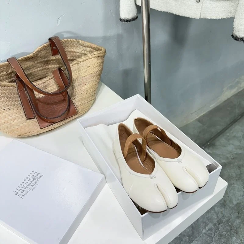 Factory-made Maison Margiela Shoes