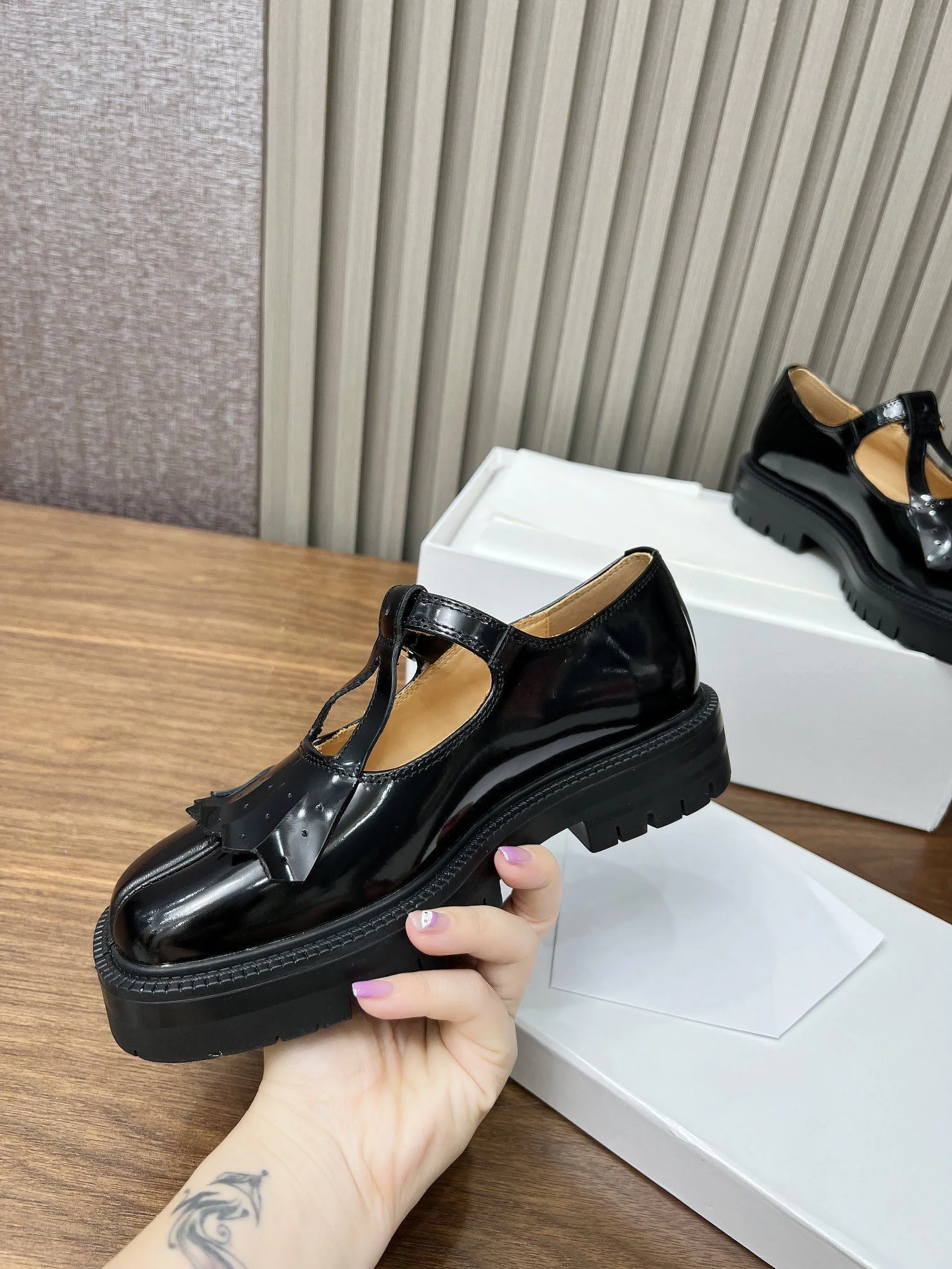 Value-priced Maison Margiela Shoes