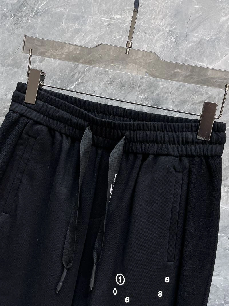 Indistinguishable Maison Margiela Short Pants