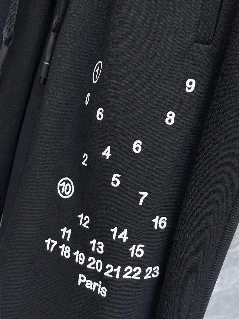 Indistinguishable Maison Margiela Short Pants