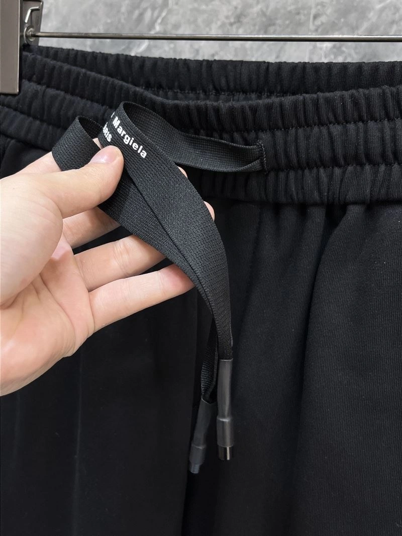 Indistinguishable Maison Margiela Short Pants