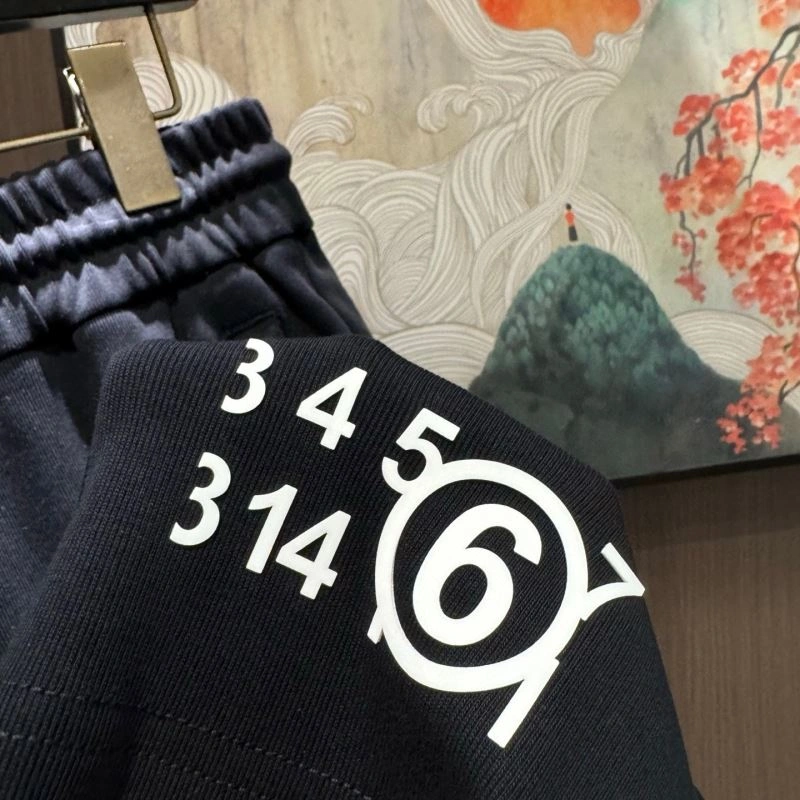 Brand-authenticated Maison Margiela Short Pants