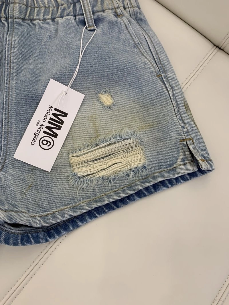Value-priced Maison Margiela Short Pants