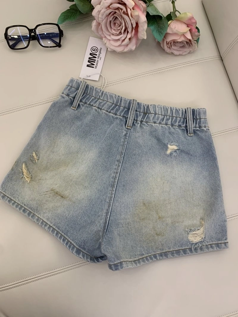 Value-priced Maison Margiela Short Pants
