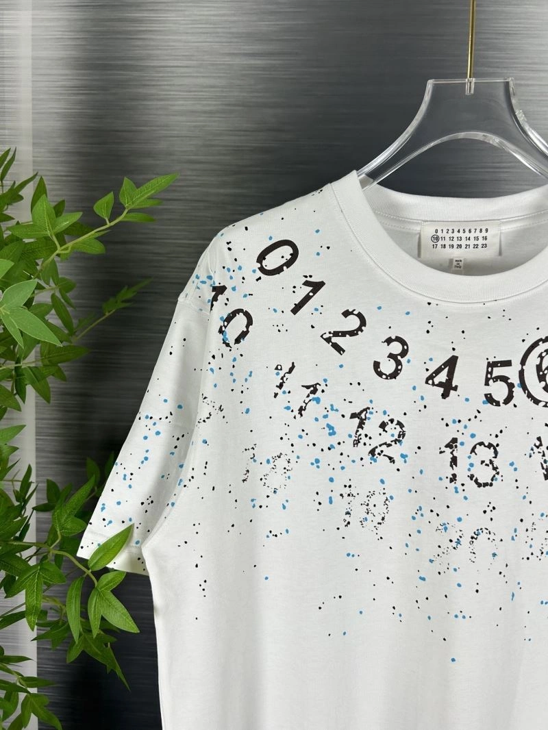 Accurate model Maison Margiela T-Shirts