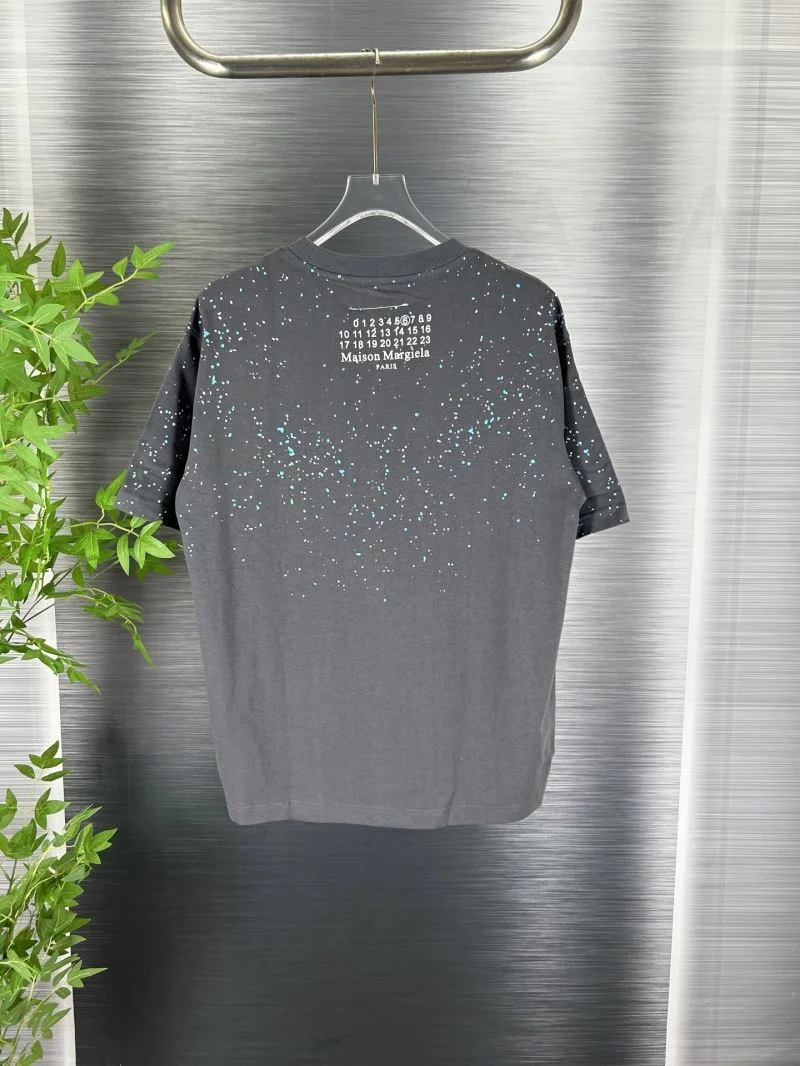 Accurate model Maison Margiela T-Shirts