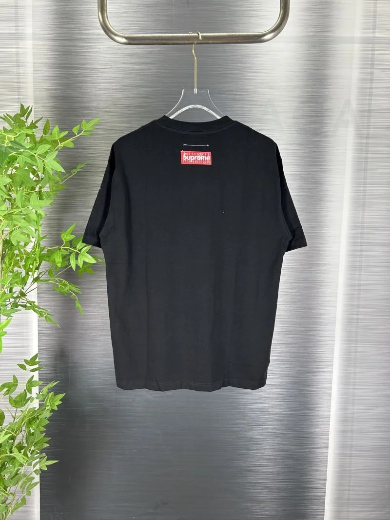 Indistinguishable Maison Margiela T-Shirts