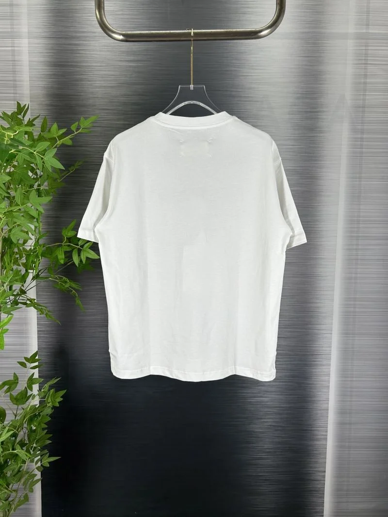 Indistinguishable Maison Margiela T-Shirts