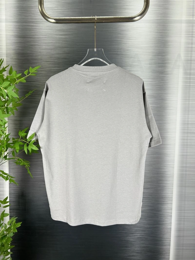 Exact replica Maison Margiela T-Shirts
