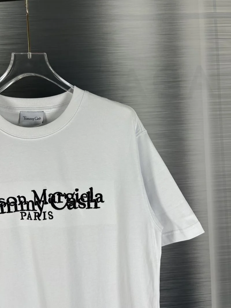 Indistinguishable Maison Margiela T-Shirts