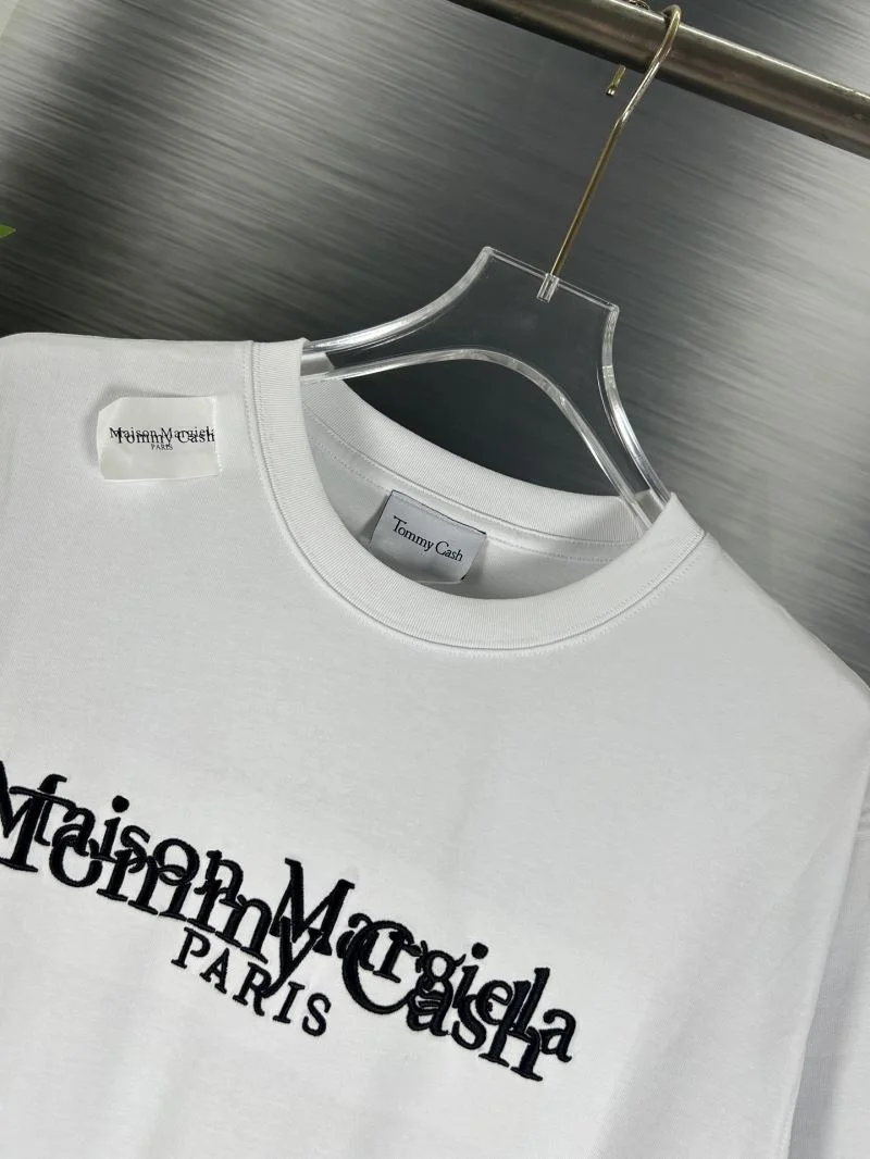 Indistinguishable Maison Margiela T-Shirts