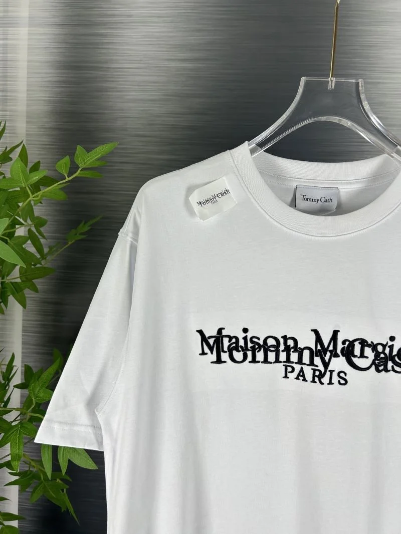 Indistinguishable Maison Margiela T-Shirts