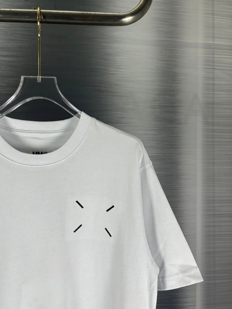 Indistinguishable Maison Margiela T-Shirts