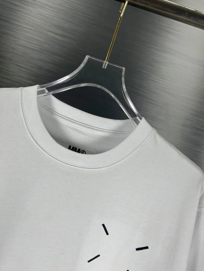Indistinguishable Maison Margiela T-Shirts
