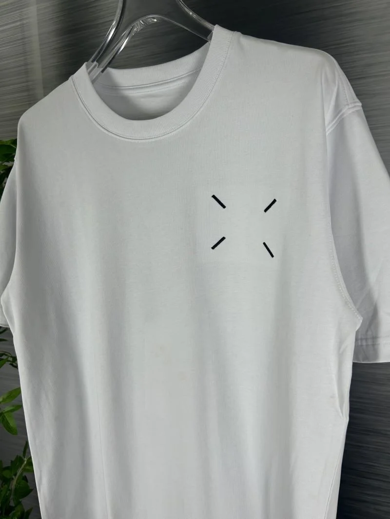 Indistinguishable Maison Margiela T-Shirts