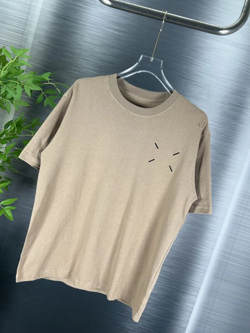 Top match Maison Margiela T-Shirts