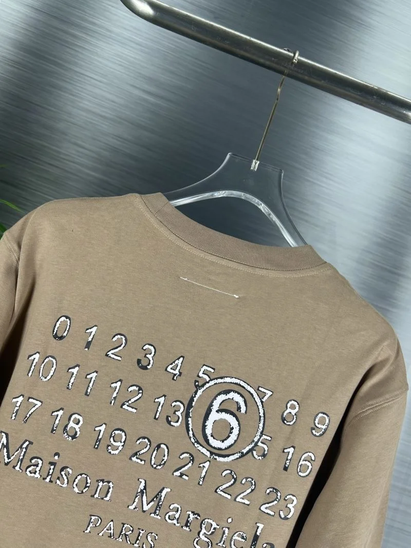 Top match Maison Margiela T-Shirts
