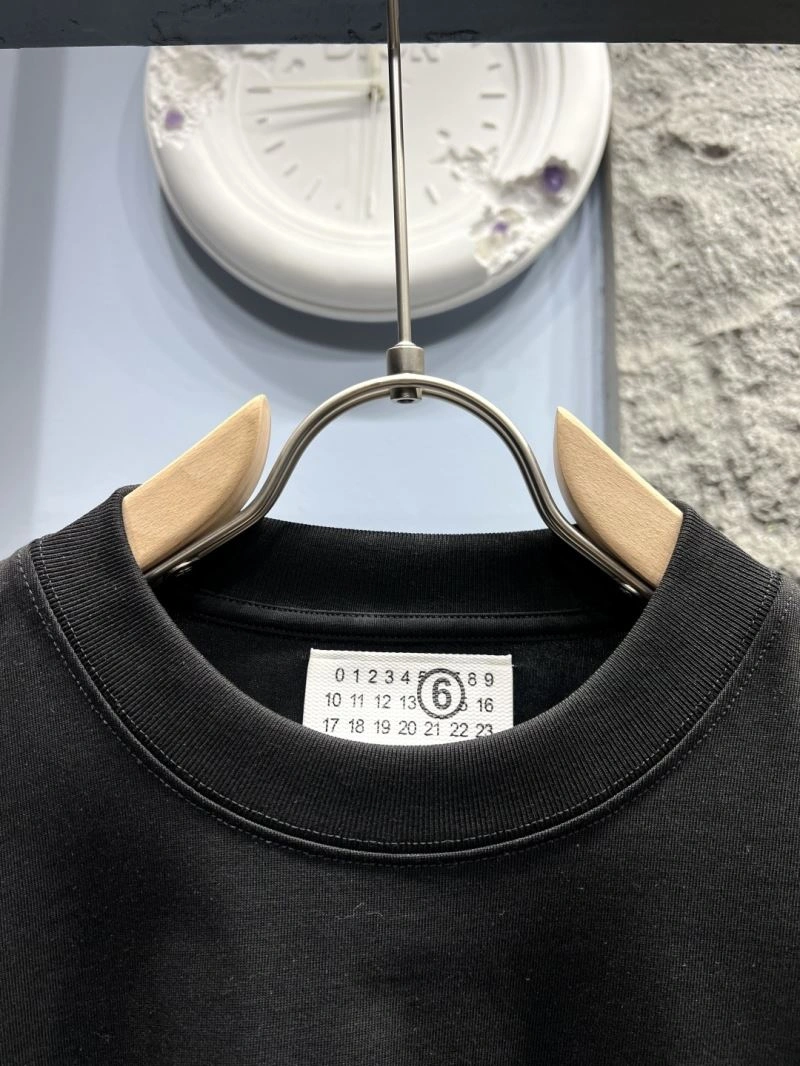 Accurate model Maison Margiela T-Shirts