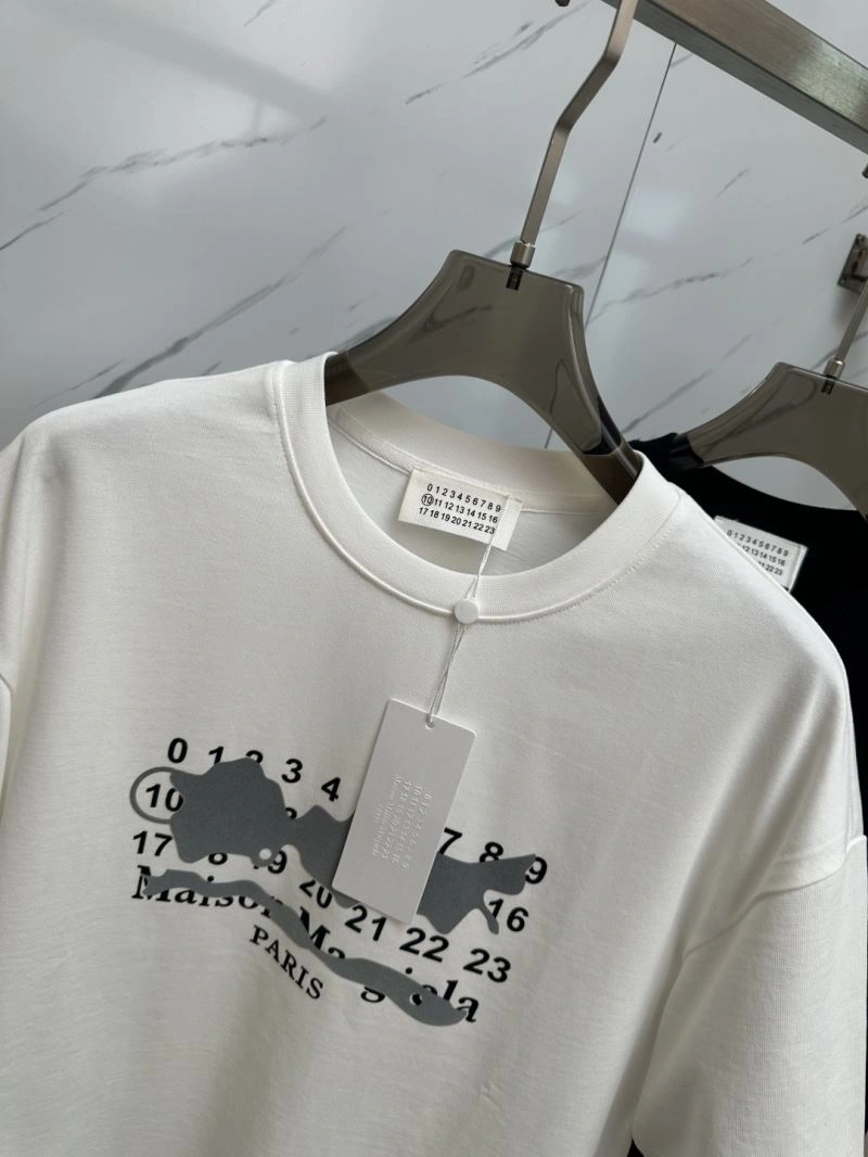 Value-priced Maison Margiela T-Shirts