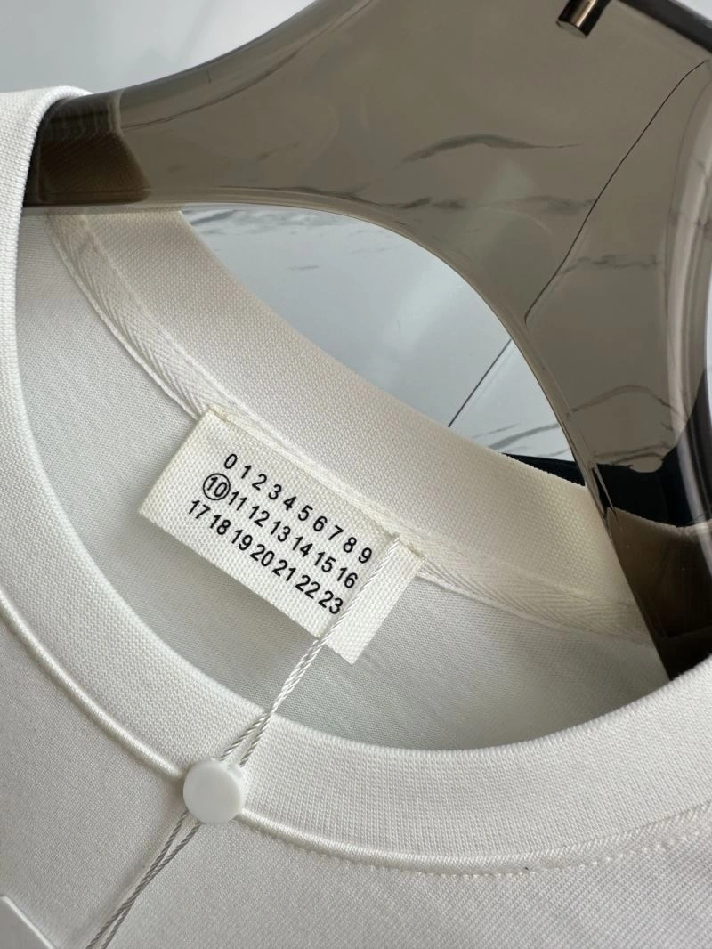 Value-priced Maison Margiela T-Shirts