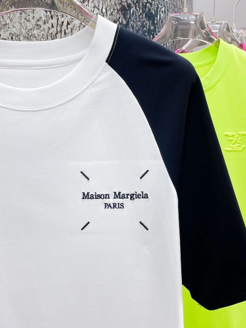 Exact replica Maison Margiela T-Shirts